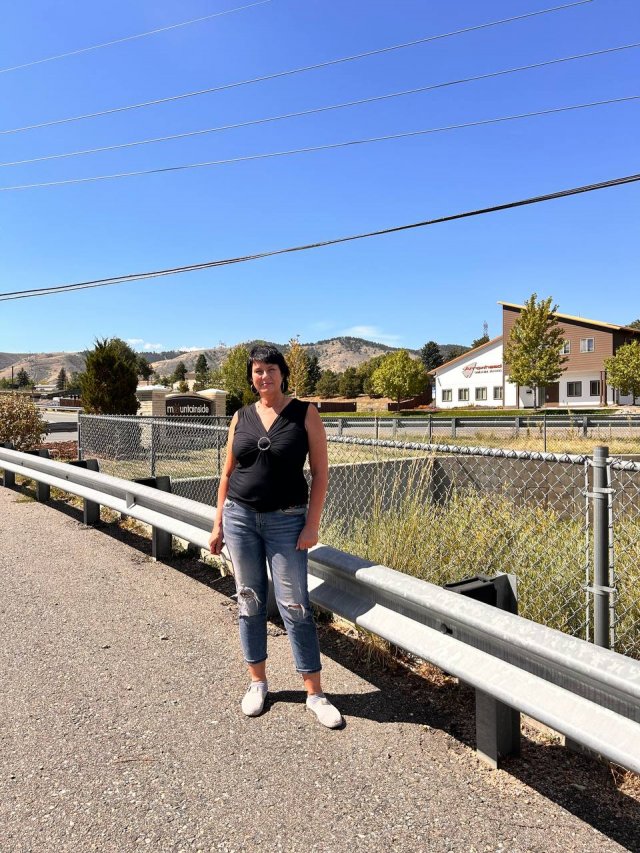 Olha, 58, Dickinson - "123 Date Me!"