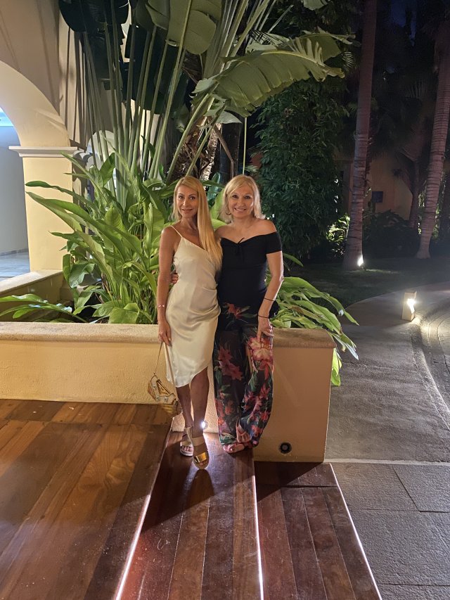 Olga, 64, Sunrise - "123 Date Me!"