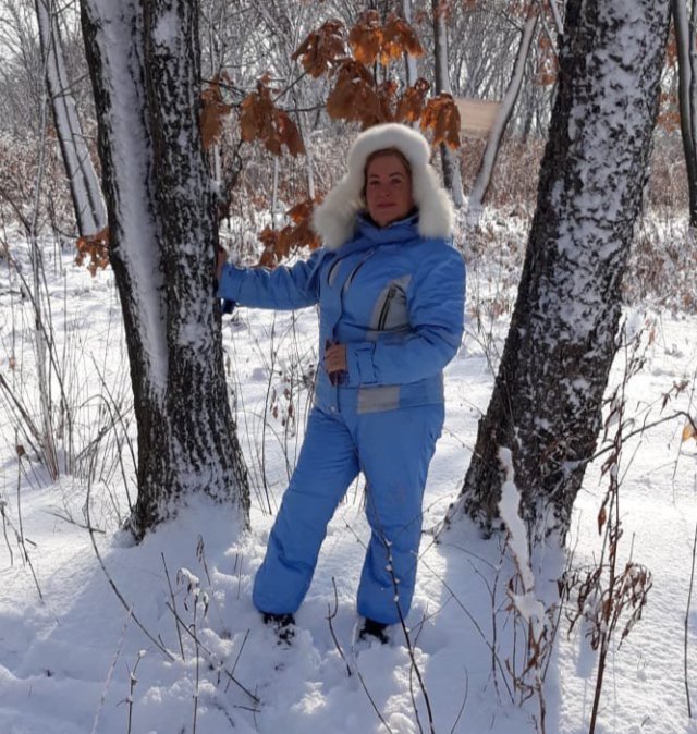 Larisa , 60, Seattle - "123 Date Me!"