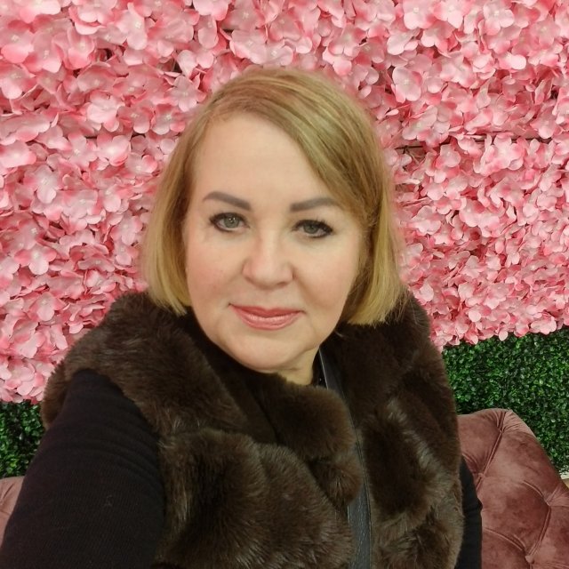 Larisa , 60, Seattle - "123 Date Me!"