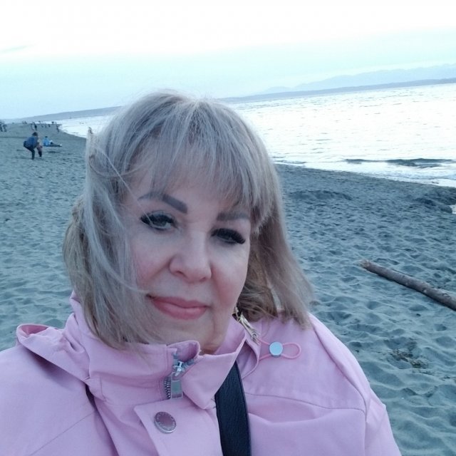 Larisa , 60, Seattle - "123 Date Me!"